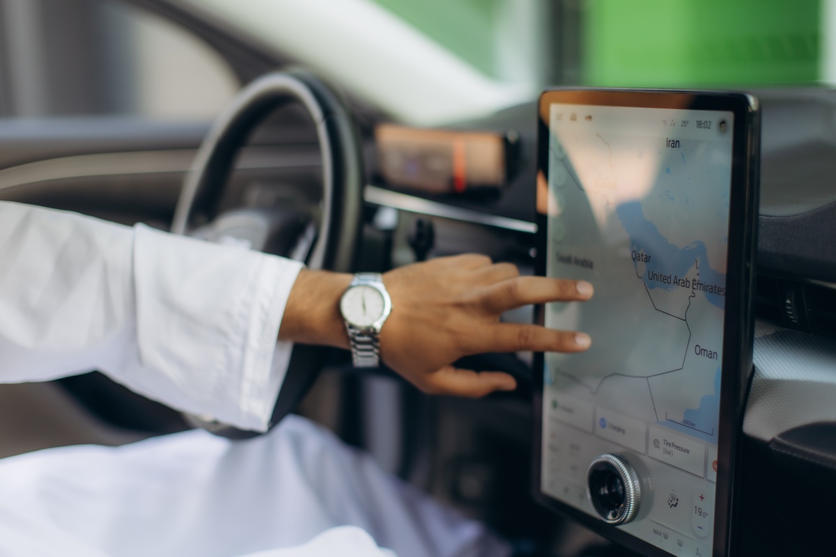 Redefining the Drive: How Smart Infotainment Systems Are Transforming ...